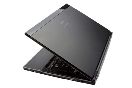 Portatil Fujitsu Q2010 de tan solo 999 gramos