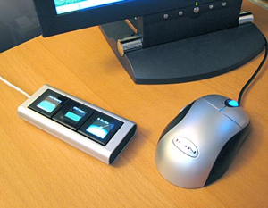 Optimus mini three fuera de la caja