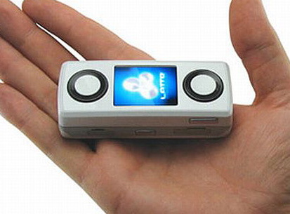 Mini Boombox con altavoces incorporados