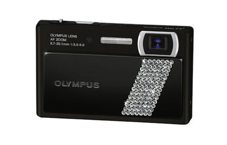 Olympus Mju 1040 con cristales Swarovski incrustados